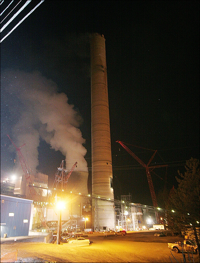 Power plant fire brings dramatic rescue | News, Sports, Jobs - Lawrence ...